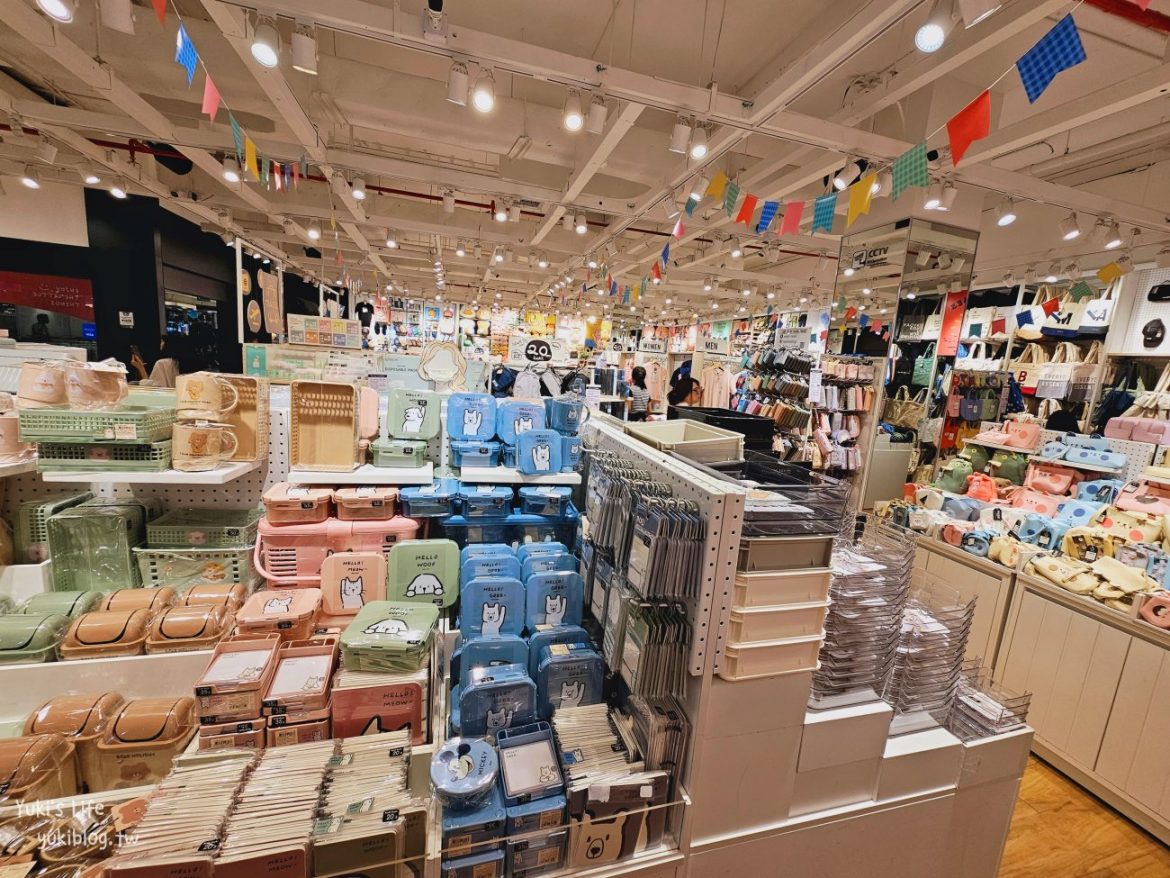 泰國曼谷必逛》moshi moshi Japan，走進泰國版的大創~銅板價超便宜好逛好買~ - Yuki's Life