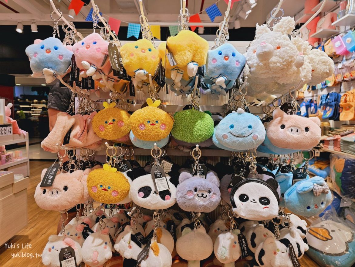 泰國曼谷必逛》moshi moshi Japan，走進泰國版的大創~銅板價超便宜好逛好買~ - Yuki's Life